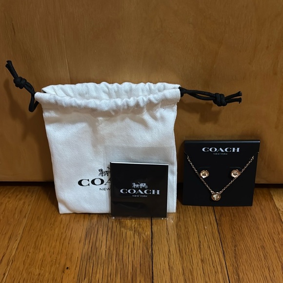 Coach | Jewelry | Coach Rose Gold Floral Rhinestone Earrings Necklace ...